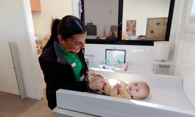 Nappy changing and the art of embracing slow pedagogy - CELA